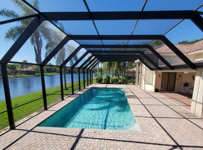 How Much Does It Cost To Put A Screen Around A Pool? | TD Screen FL